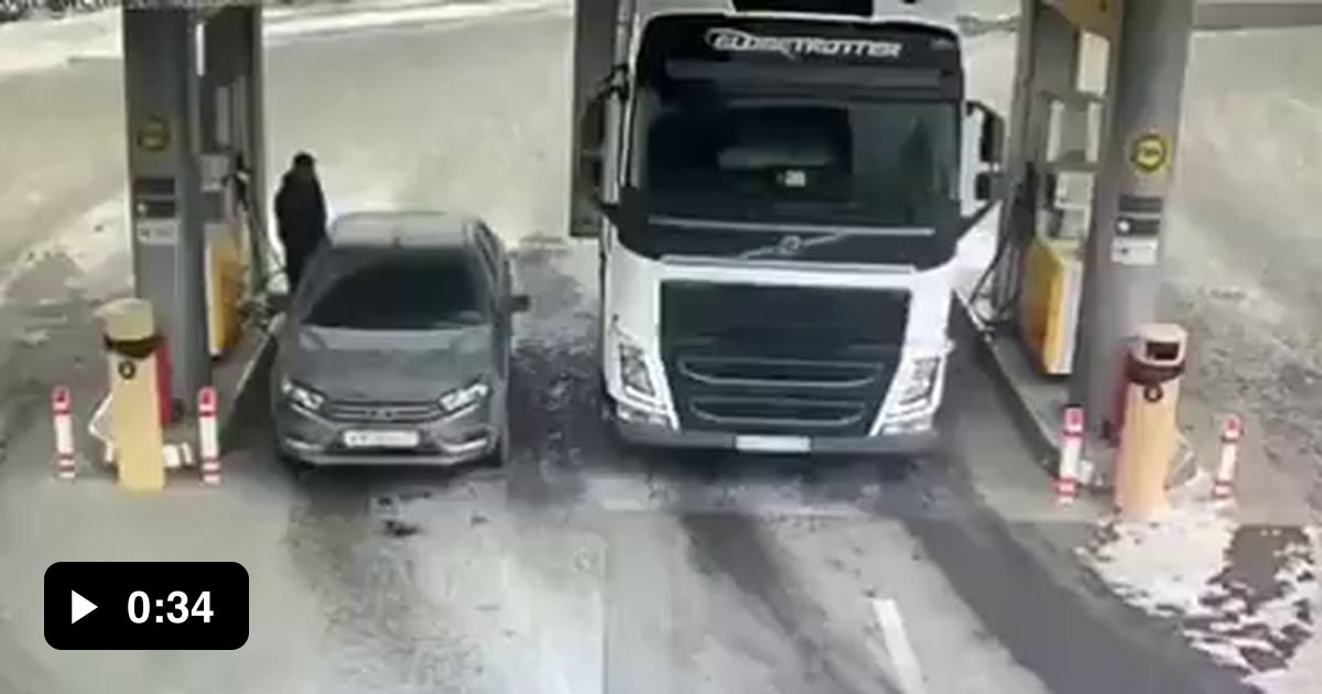 Man risk his life to save the car - 9GAG
