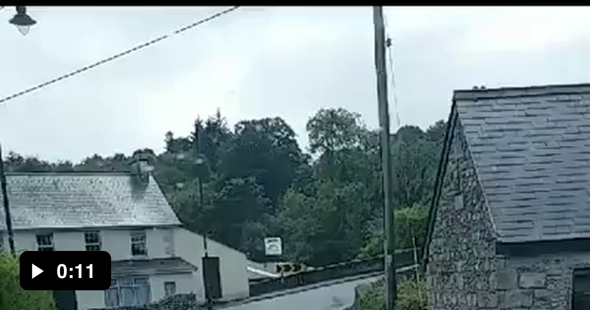 Rush hour in Ireland 🇮🇪 - 9GAG