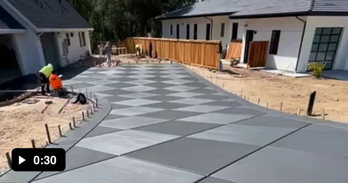 Freshly poured diamond-pattern driveway - 9GAG