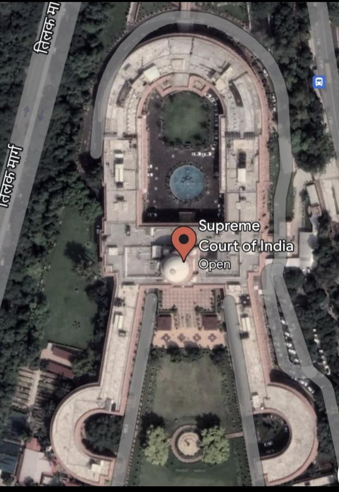 Ladies and gentlemen, presenting you the Supreme Court of India! - 9GAG