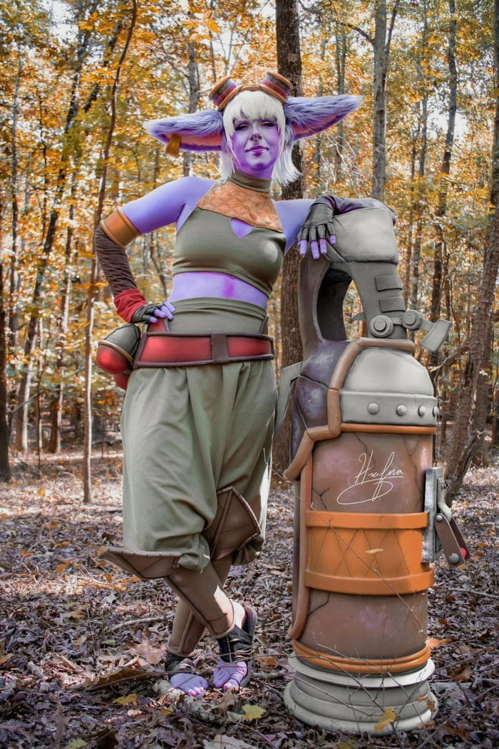 Tristana from League of Legends - 9GAG