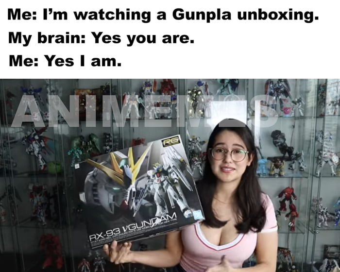 That's a huge gunpla - 9GAG