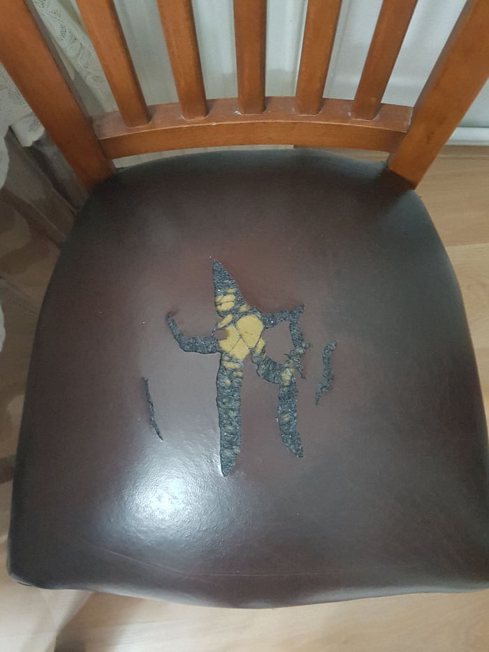 Patrick with long legs - 9GAG