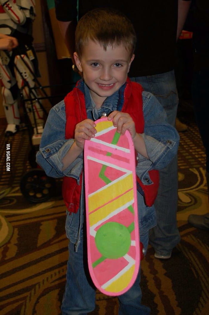 Marty McFly cosplay - 9GAG