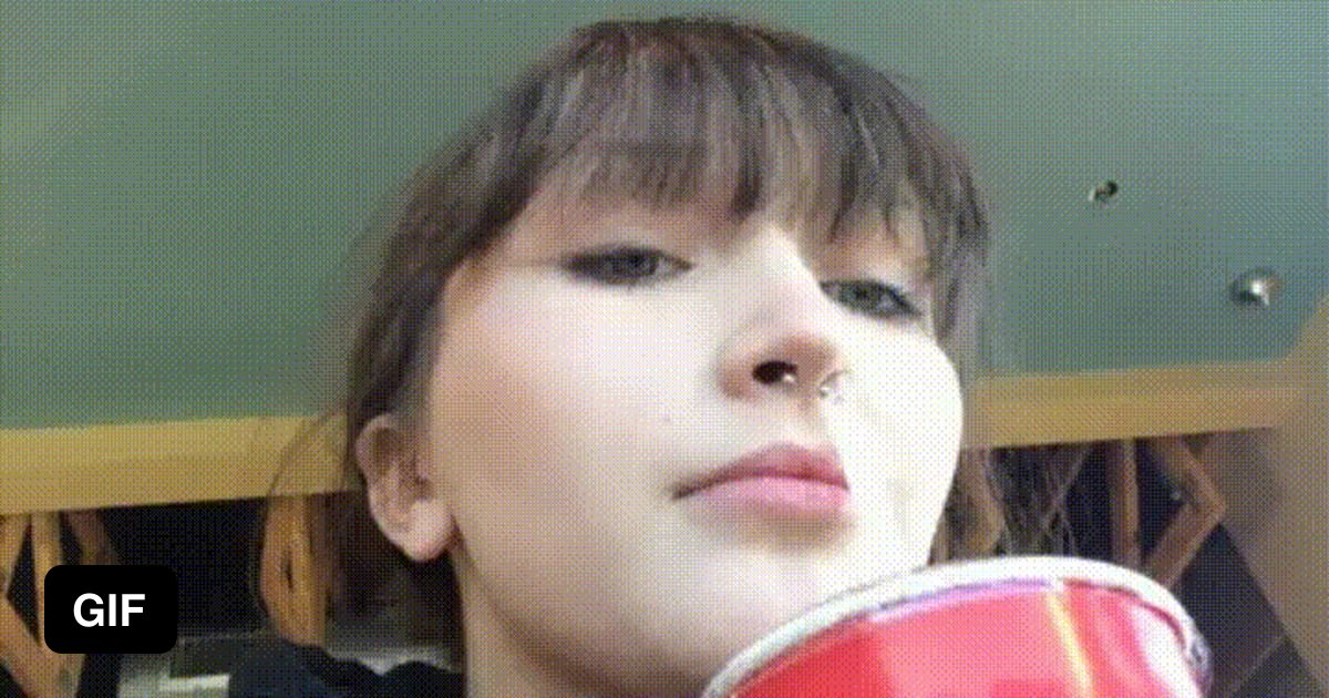 Snorting coke - 9GAG