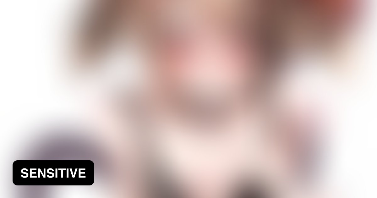 Blushing Gigi - 9GAG