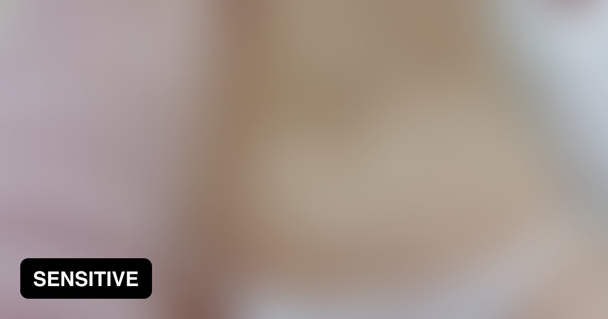 Sexy Squashyy Titten - 9GAG