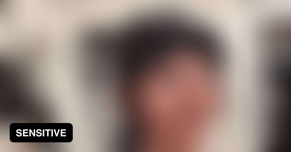 Rebecca Black’s super subtle cleavage - 9GAG