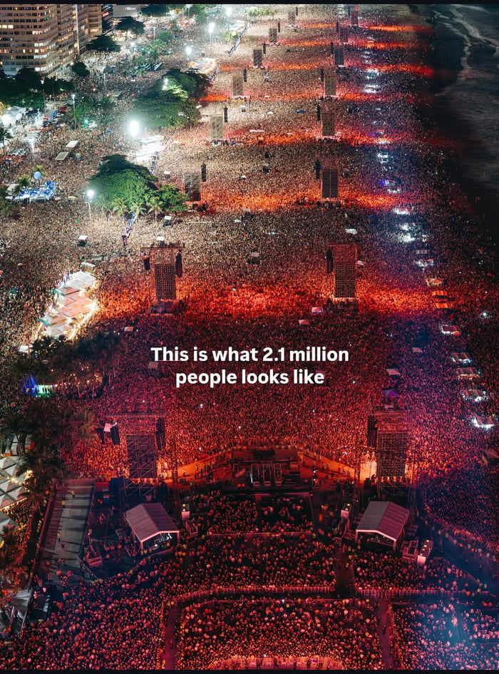 This is what 2.1 million people looks like - 9GAG