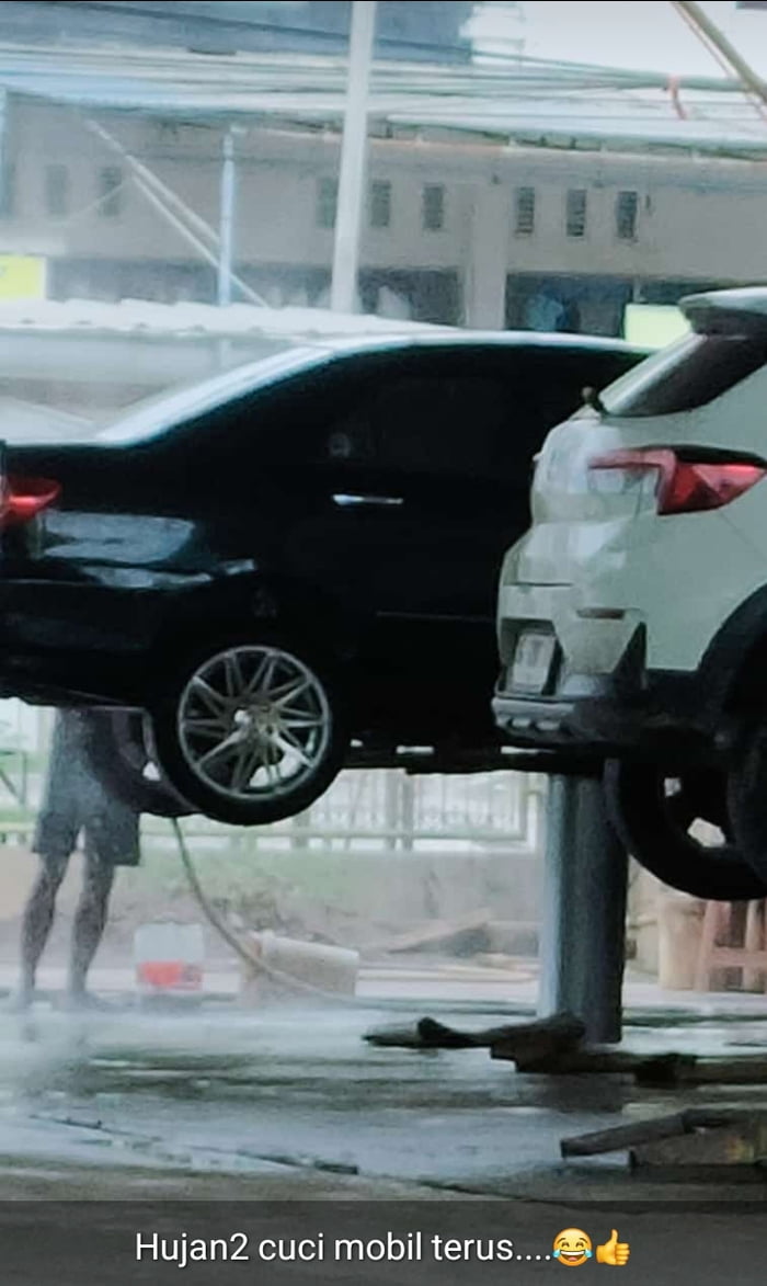 Buang buang air aja @wayan_jon - 9GAG