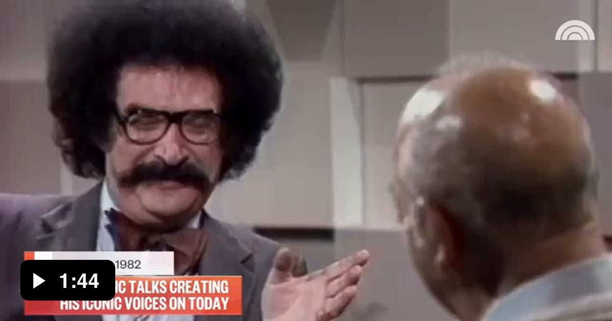 Watching Mel Blanc bring these classic characters to life is pure magic. - 9GAG