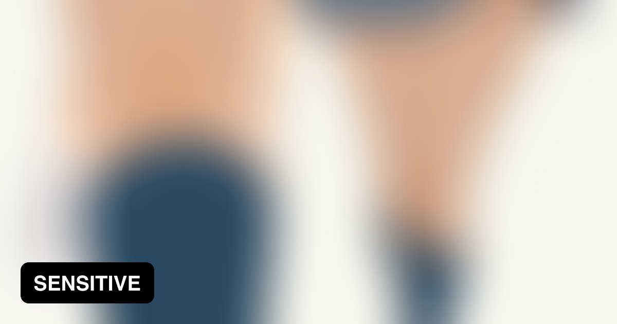 Perfect angle for a Gyaru JK! - 9GAG