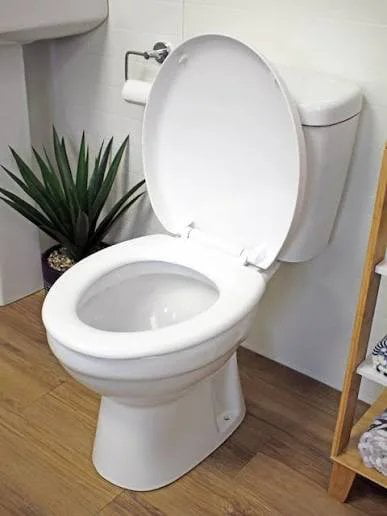 As a man, at home, do u sit down when u poop or stand? - 9GAG