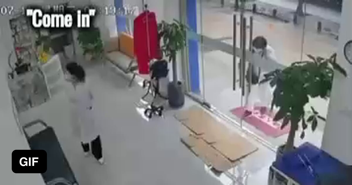 Knock , Knock - 9GAG