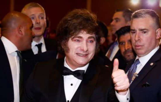 Milei during Trump's inauguration speech. When being a clown isn't ...