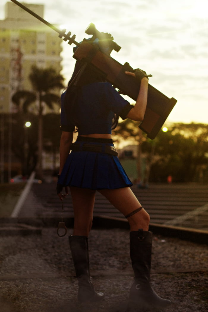 Pre rework Officer Caitlyn Costume! - 9GAG