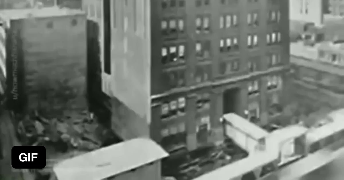 1930: Engineers rotate the Indiana Bell building 90 degrees from its ...