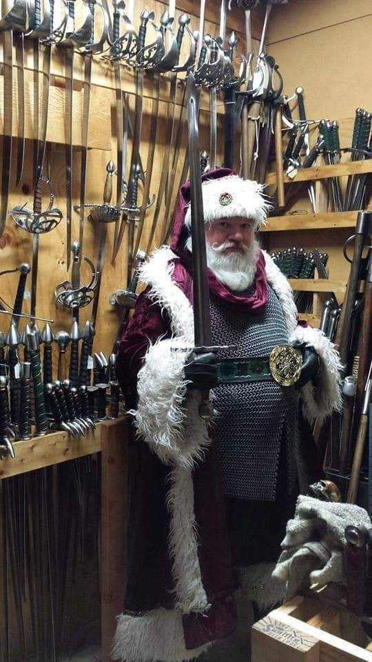 Santa Claus, Sword Master - 9GAG