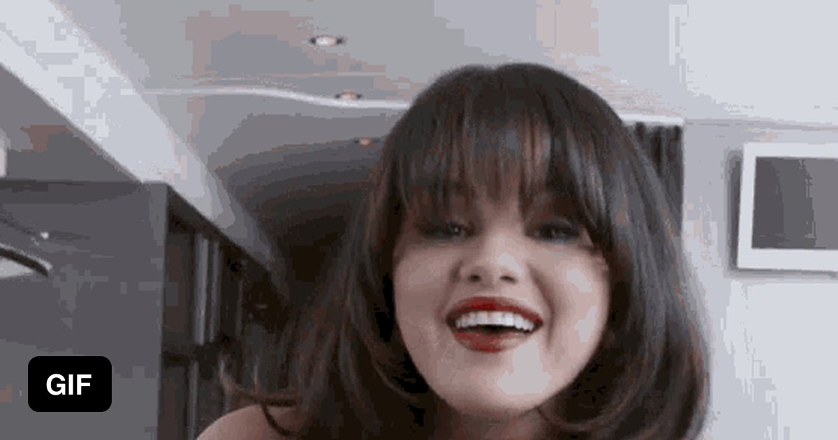 Selena Gomez 9gag