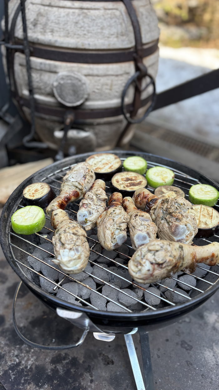 It’s ain’t much, but tasty - 9GAG