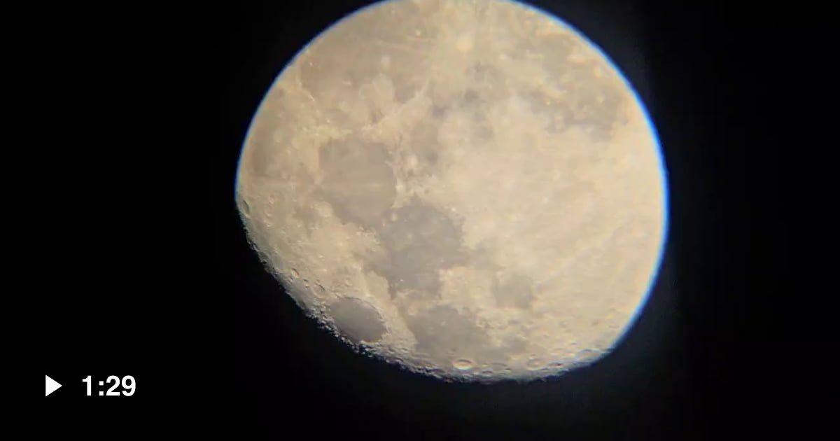 Just watch the moon - 9GAG