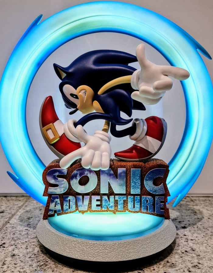 The new Sonic Adventure statue (Definitve Edition) by First4Figures - 9GAG