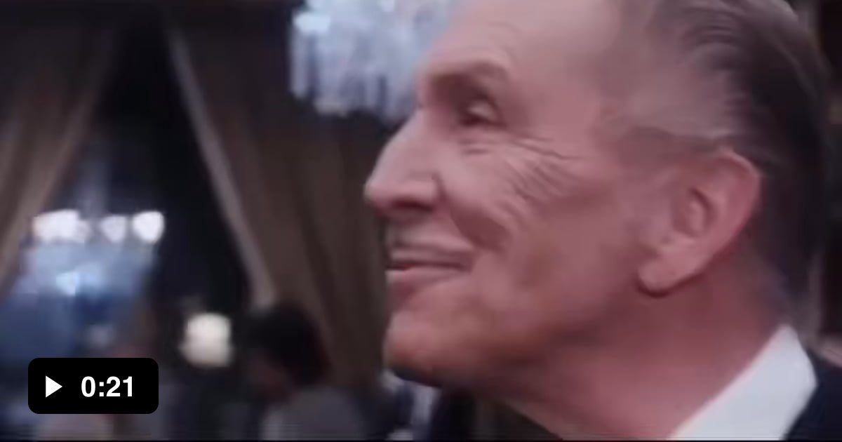 Vincent price & Christopher Lee throwing shade at each other - 9GAG