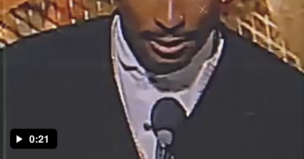 2Pac Introduces KISS at The 1996 Grammys - 9GAG