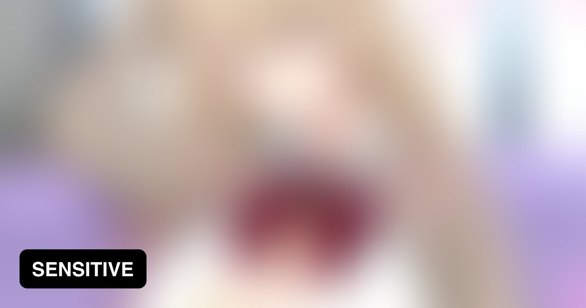 Gyaru showing off - 9GAG