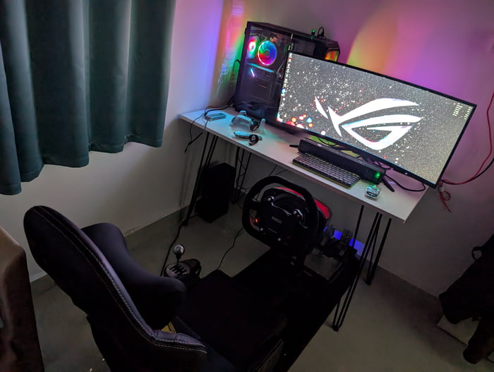 How's my setup ? Not much, just honest work ! - 9GAG