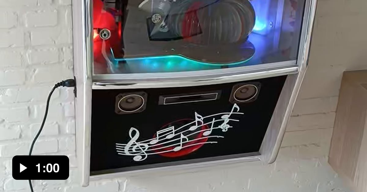 Homemade Jukebox from and old Sony 50 cd changer , wallmount model. - 9GAG