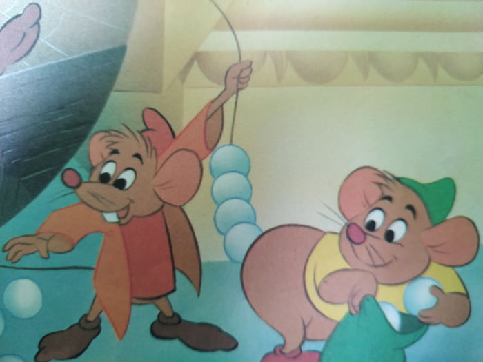 I love those old Disney books - 9GAG