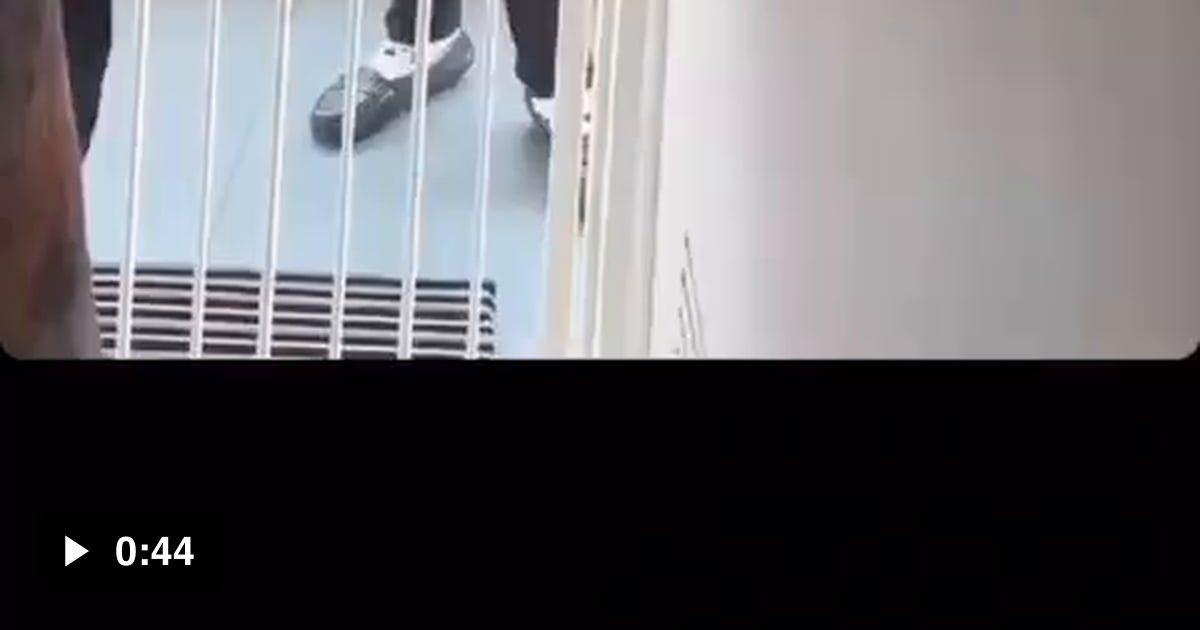 Handled like a pro - 9GAG