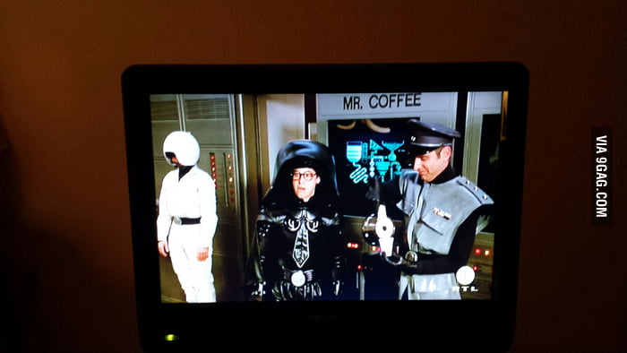Came home from work ... didn't saw that coming ... SPACEBALLS !!! - 9GAG