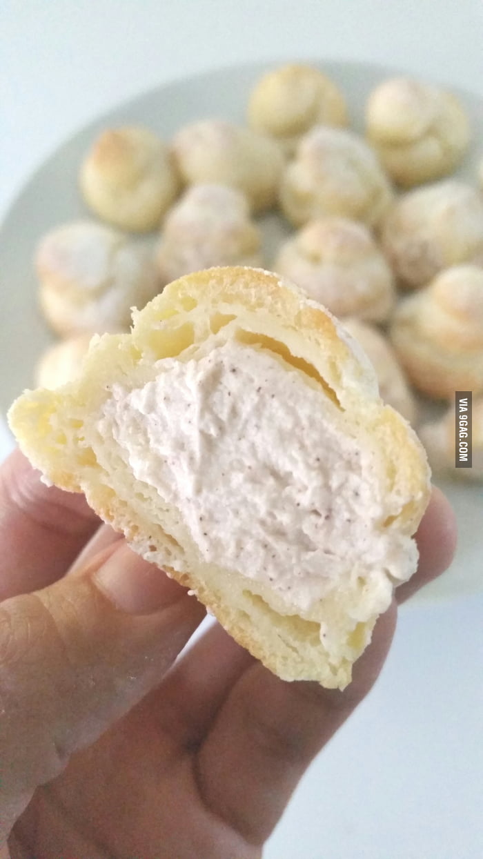 Profiterols with cinnamon chantilly creme - 9GAG