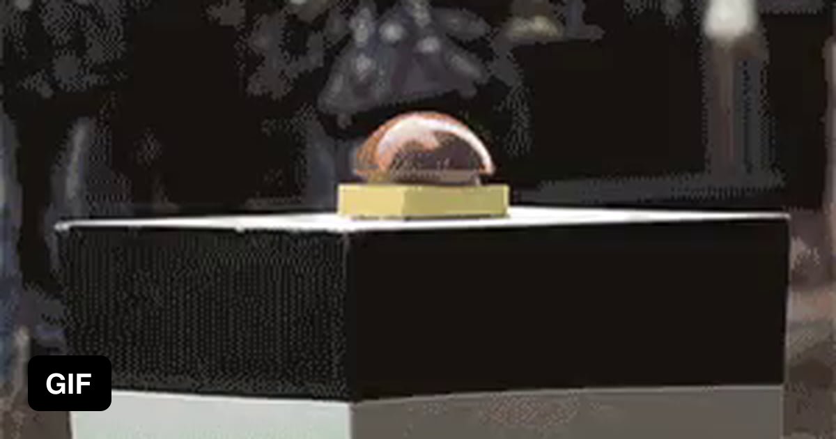 Push the button - 9GAG