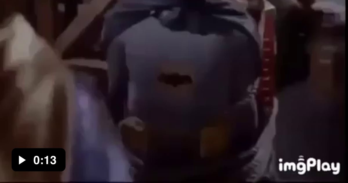 Savage Batman - 9GAG