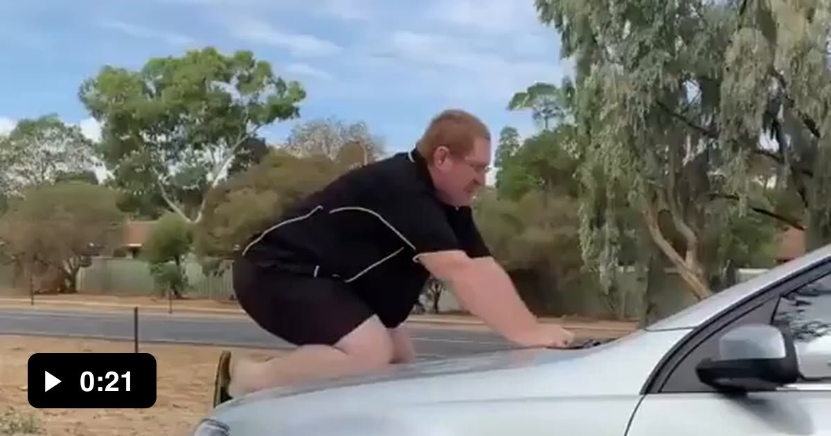 Tough bully gets chastised - 9GAG