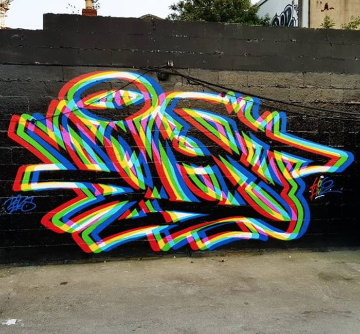 This graffiti - 9GAG