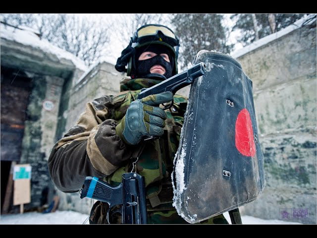 Spetsnaz VS SWAT team - 9GAG