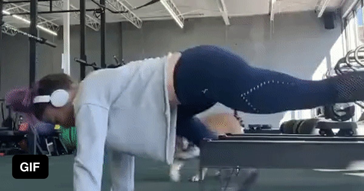 Workout with a friend - 9GAG