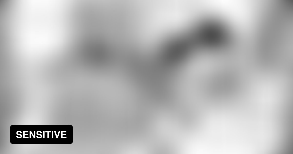 A Surprise for her buff BF - 9GAG