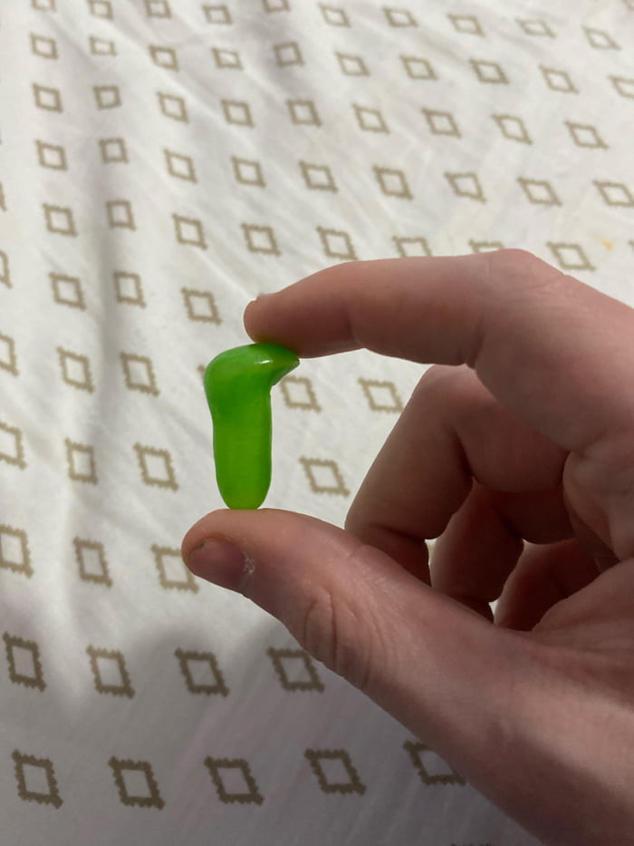 Of a Mike and Ike - 9GAG