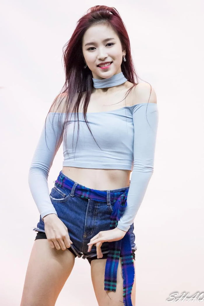 Mina 9gag