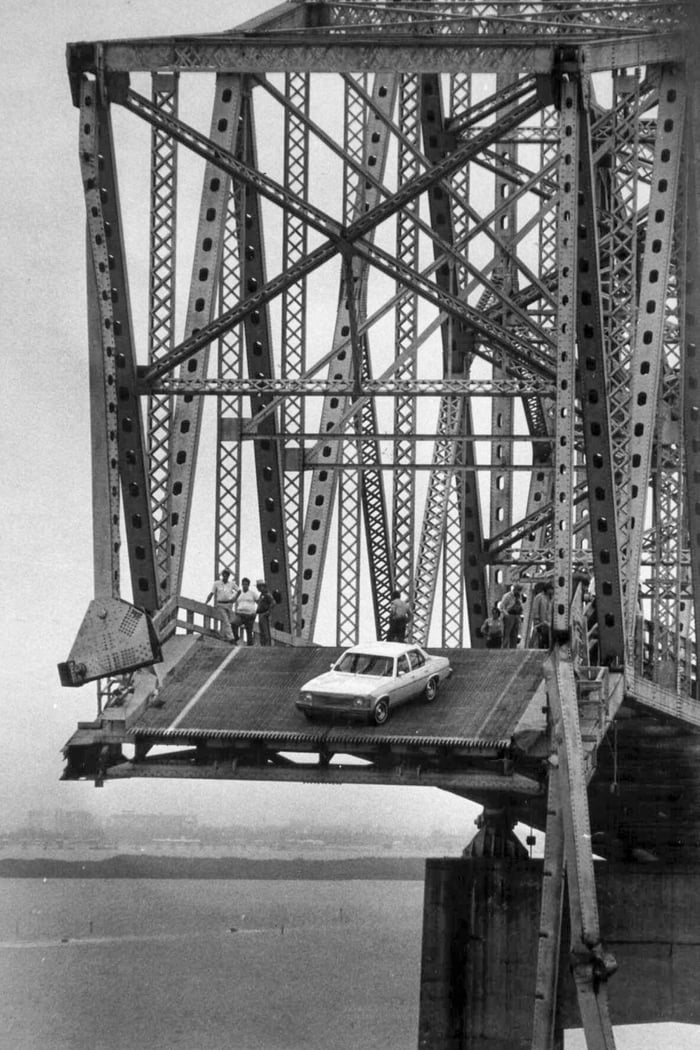 A car with four passengers narrowly avoids death during the 1980 Tampa ...