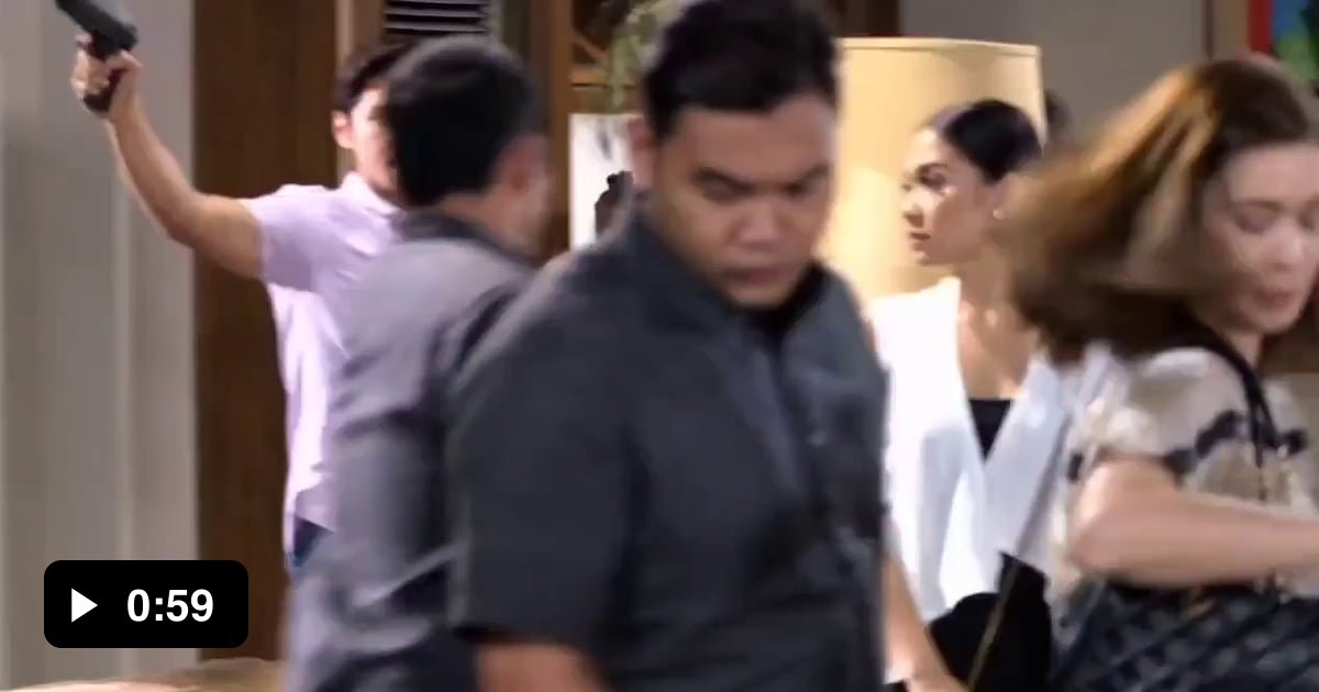 Filipino standoff (or a normal day in Marseille) (source: Wildflower) - 9GAG