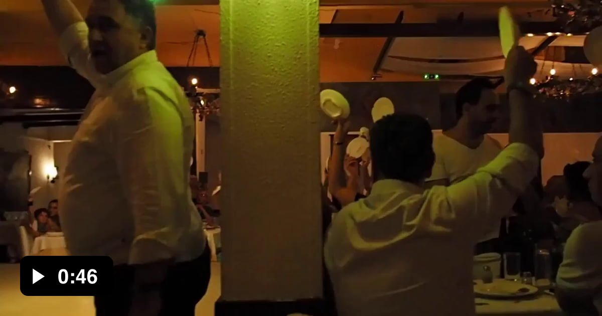 Tradition of plate smashing in Greece - 9GAG