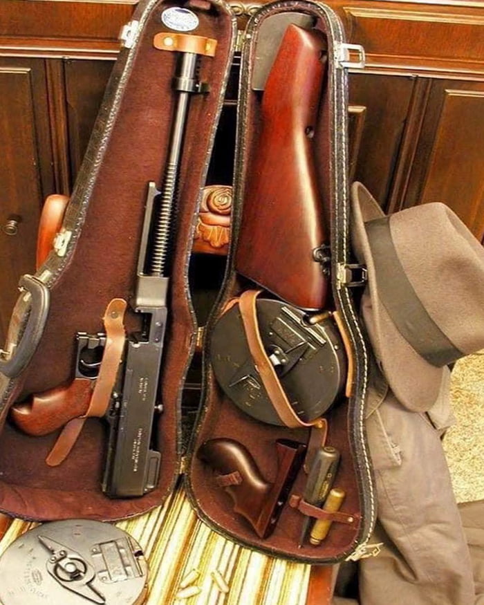 1928 Tommy gun packed in a violin case. - 9GAG