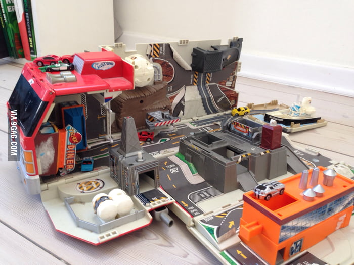 90's teen kids will know - 9GAG