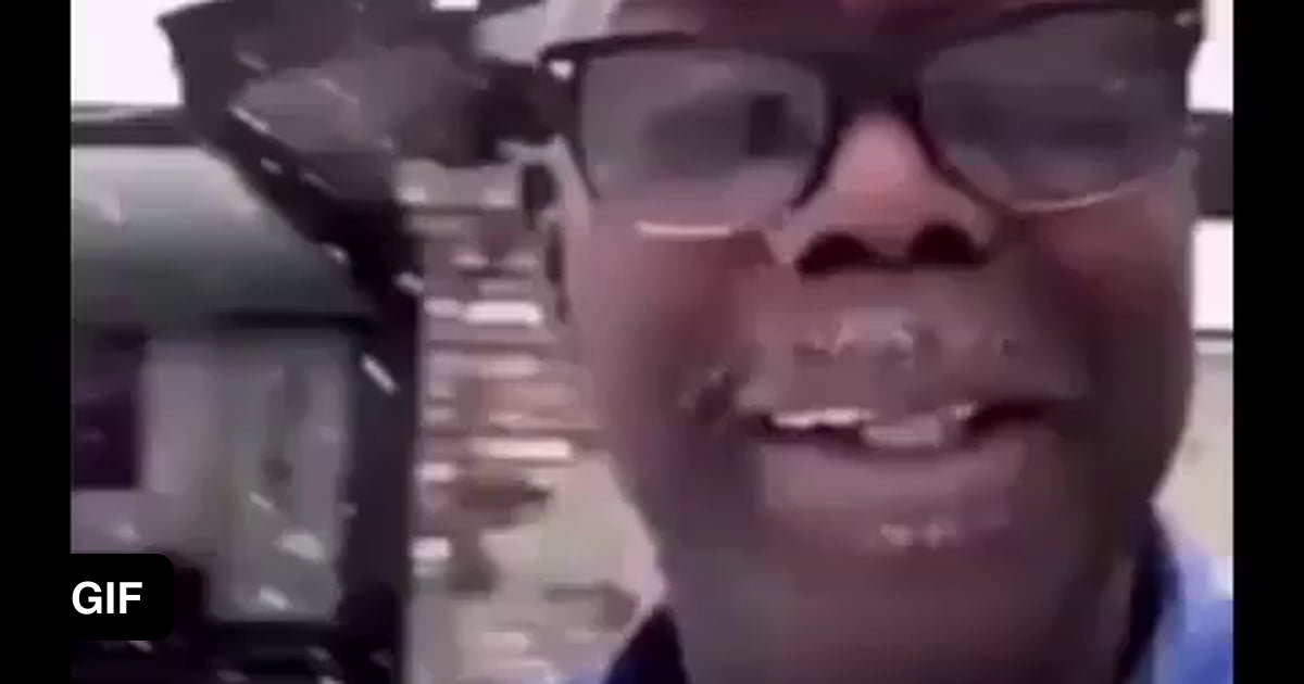 Untrained meteorologist reporting on the snow - 9GAG